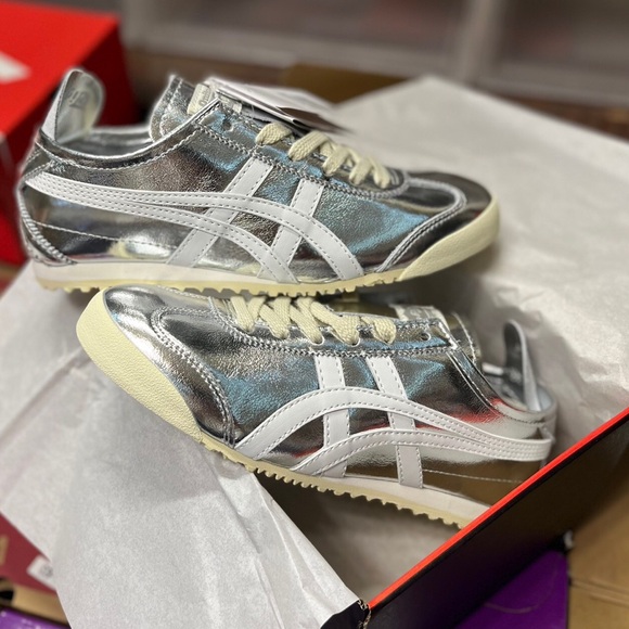 Onitsuka Tiger by Asics | Shoes | Onitsuka Tiger By Asics Silver And ...
